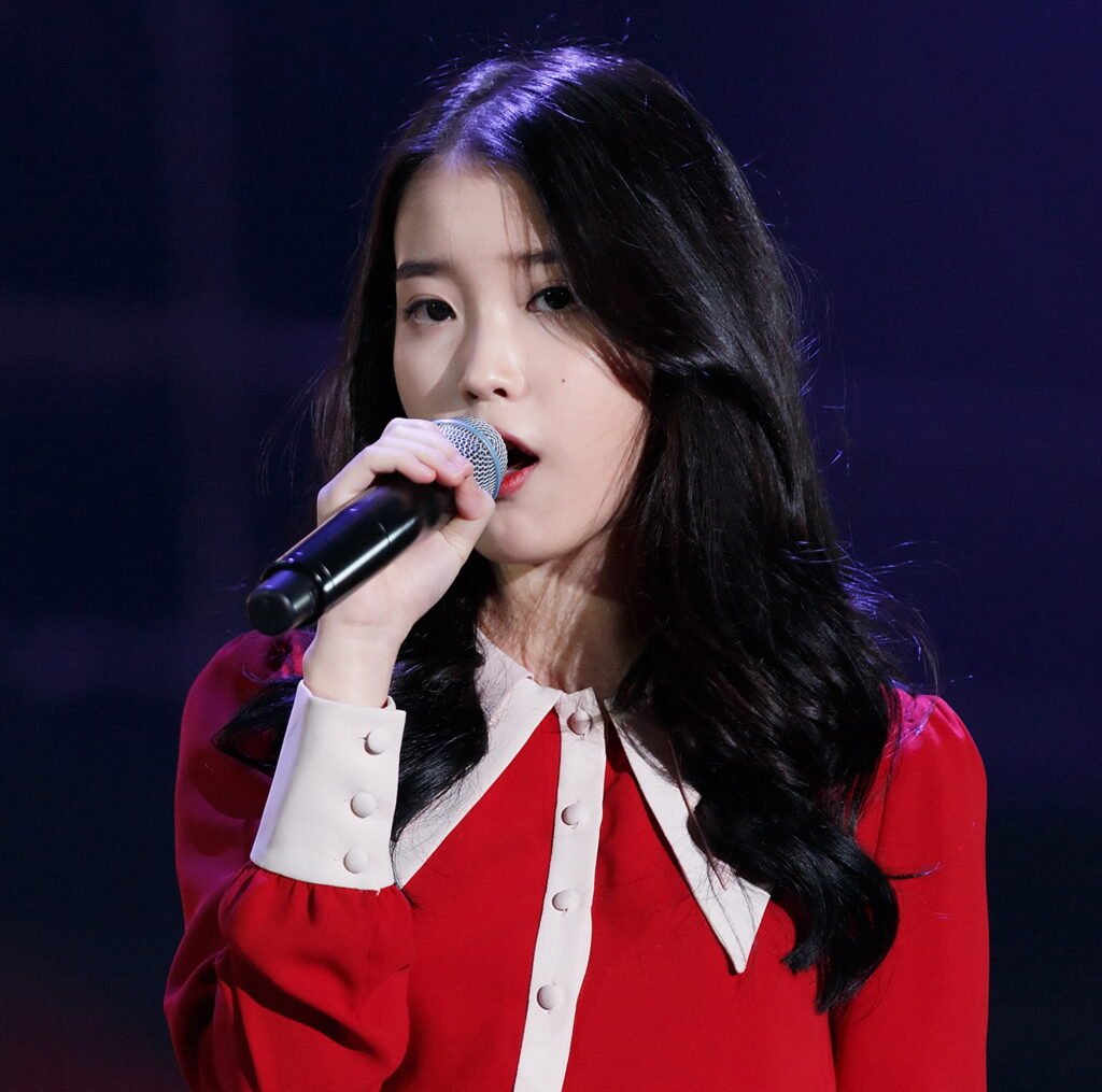 15 Famous Korean Singers